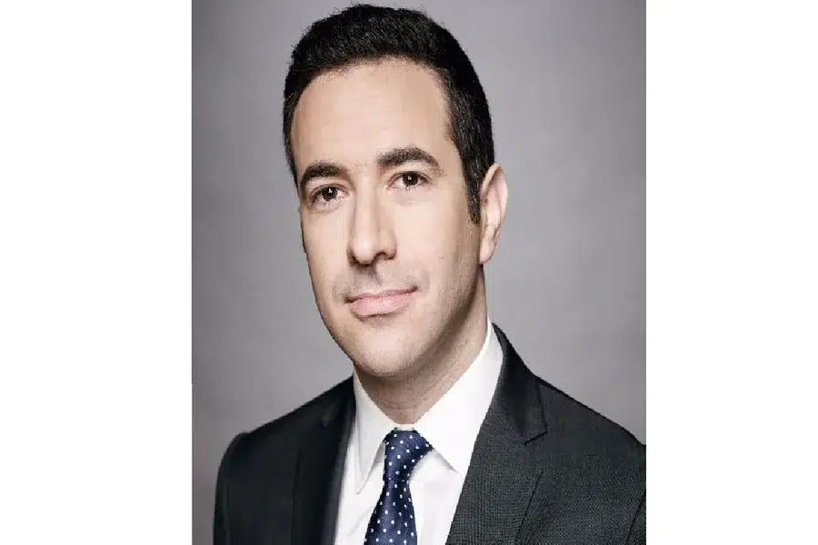 Ari Melber assures his followers that his partner's concealed identity ...