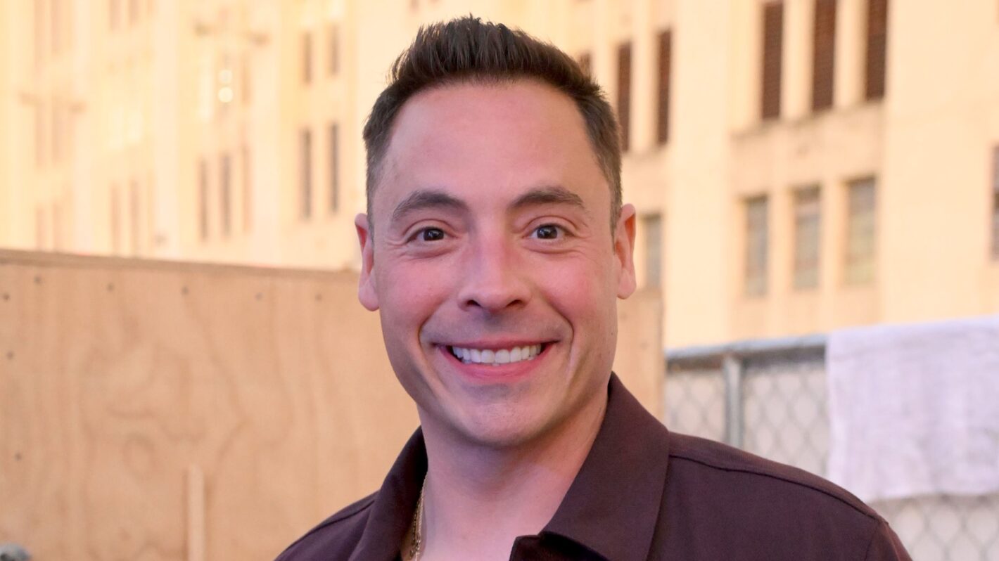 Jeff Mauro has finally spoken out about his decision to reveal the individual accountable for ...