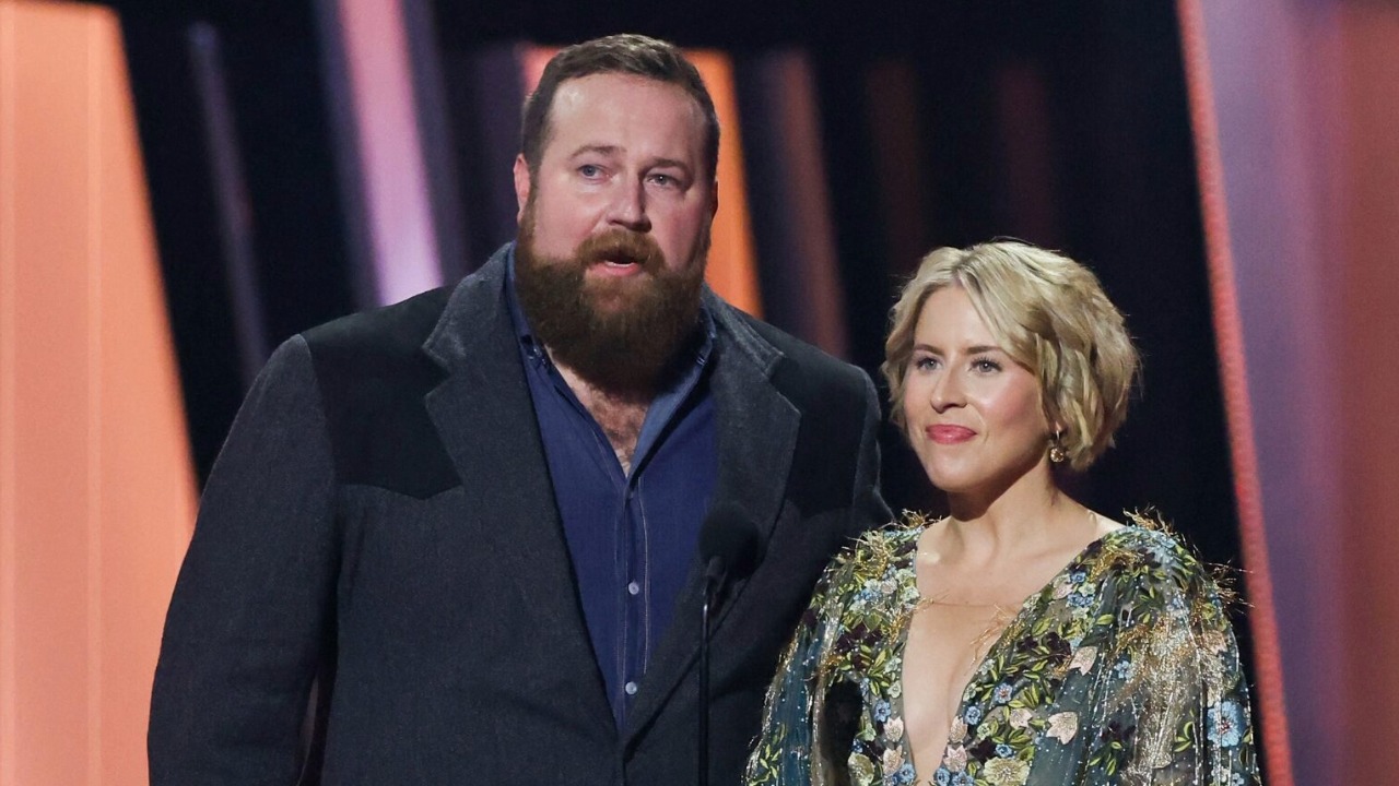 Erin and Ben Napier shocked fans by seemingly hinting at a split, with ...
