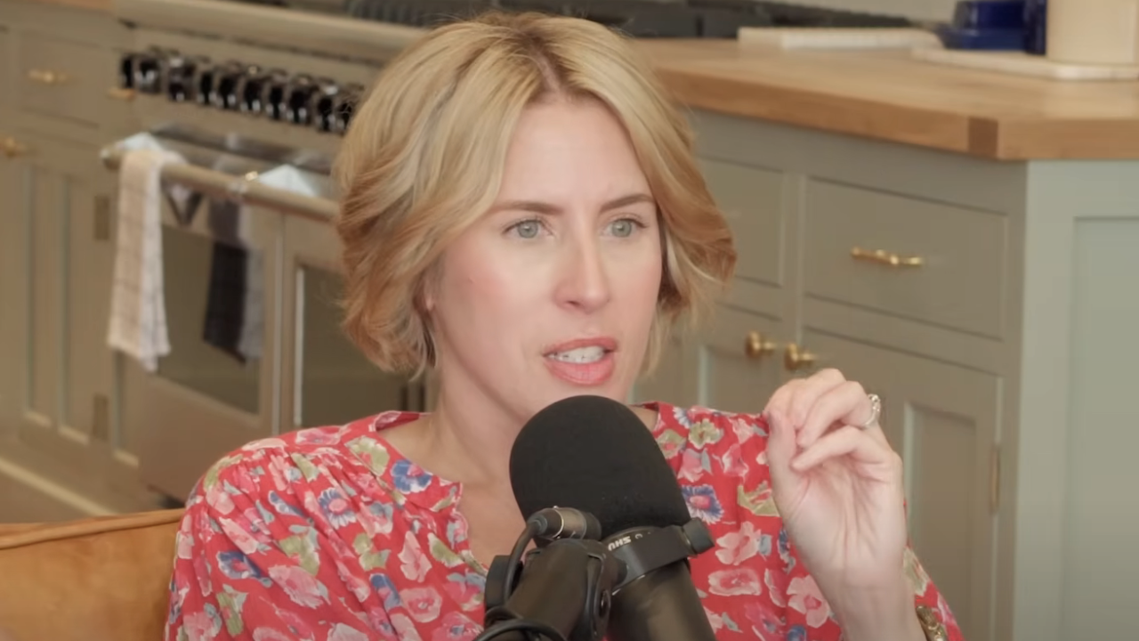 Erin Napier surprised her followers by revealing she is getting a ...