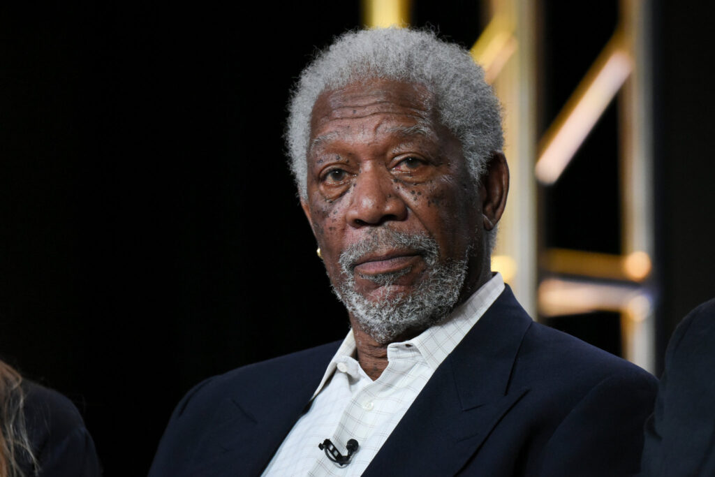 During his interview with Morgan Freeman, Craig Melvin created a tense ...