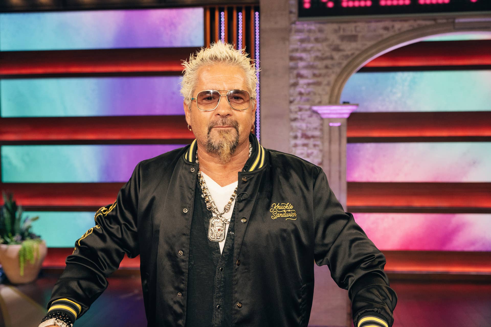 Guy Fieri surprised his followers by confessing that he had deceived ...