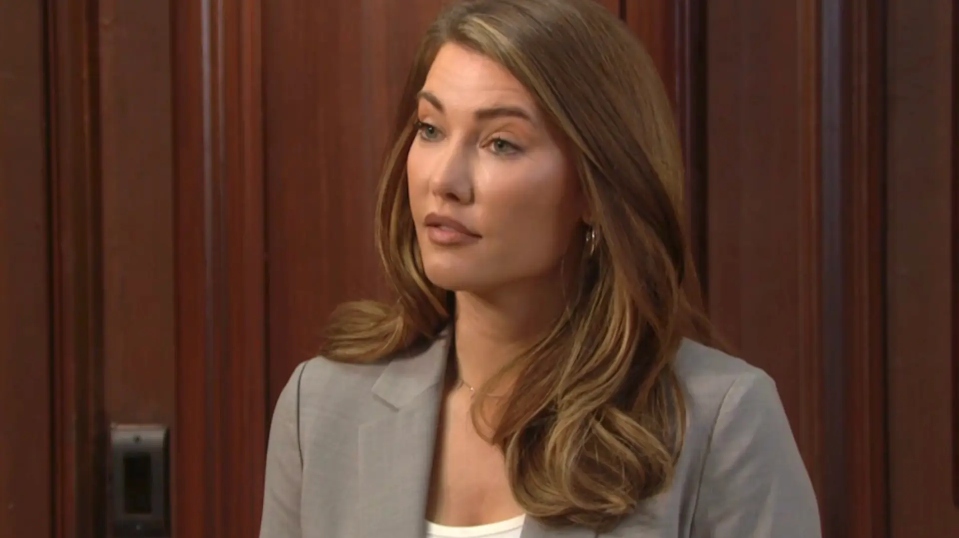 Just as Brooke and Ridge believe their divorce is finished, Hope shows ...